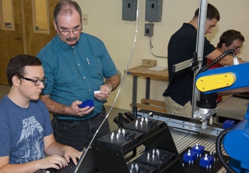 Technology Education BS | Rhode Island College